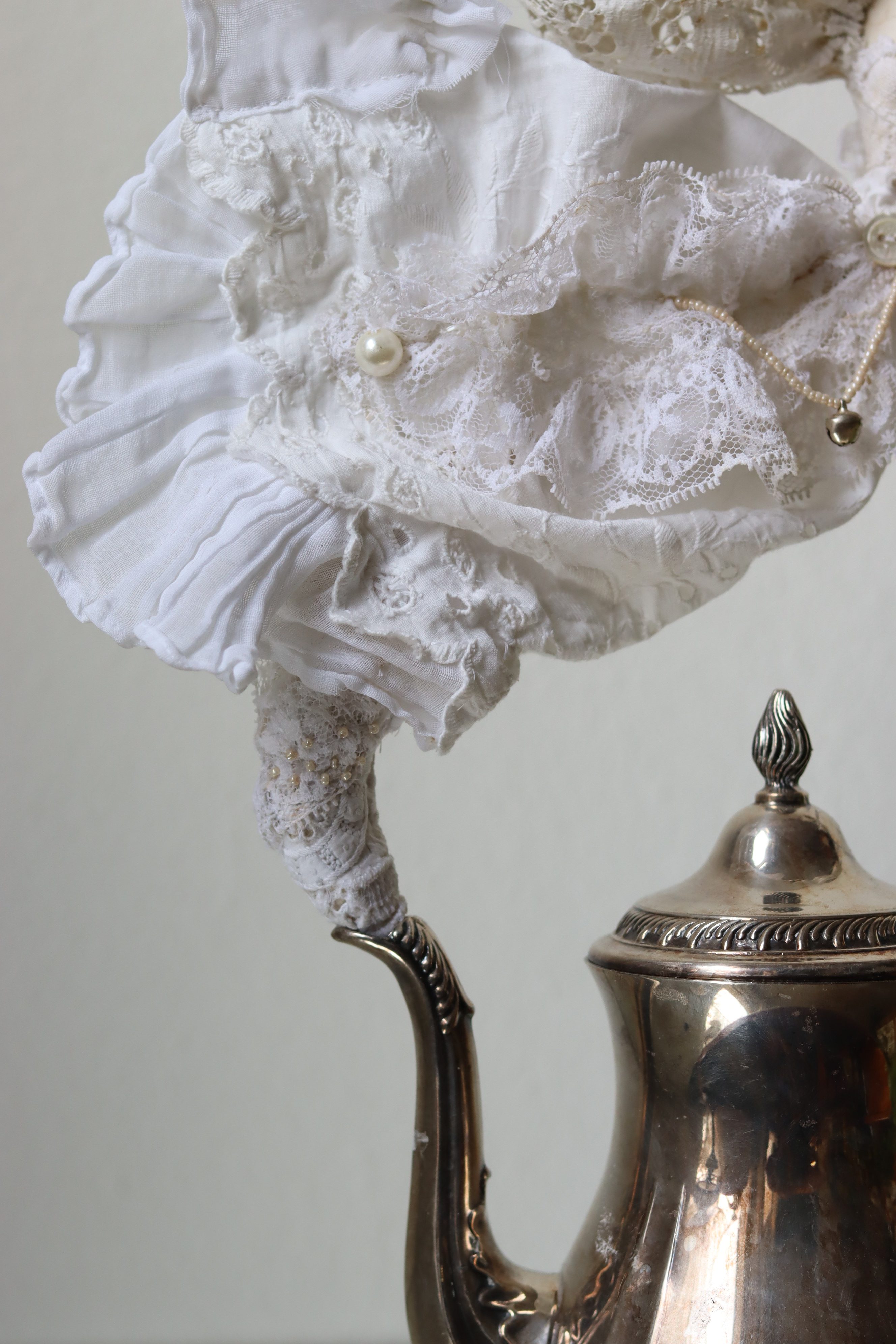 TEAPOT GHOSTS - Pantovola Textile Art, Art Dolls and Sculptures