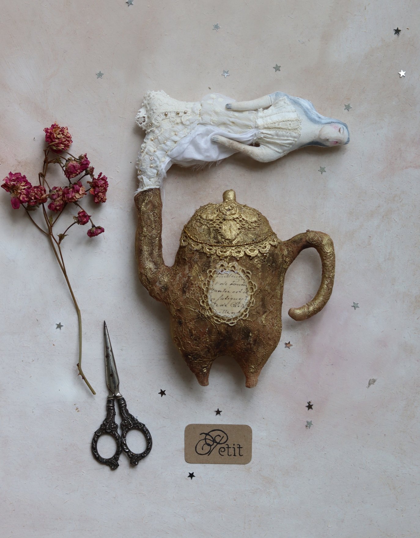 Pantovola PETIT - Pantovola Textile Art, Art Dolls and Sculptures